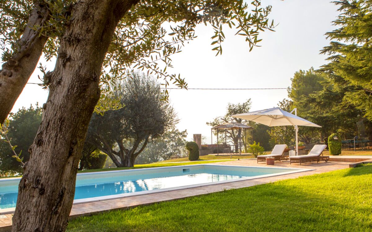 Villa Potentia Lux: villa that sleeps 9 people in 4 bedrooms, located ...